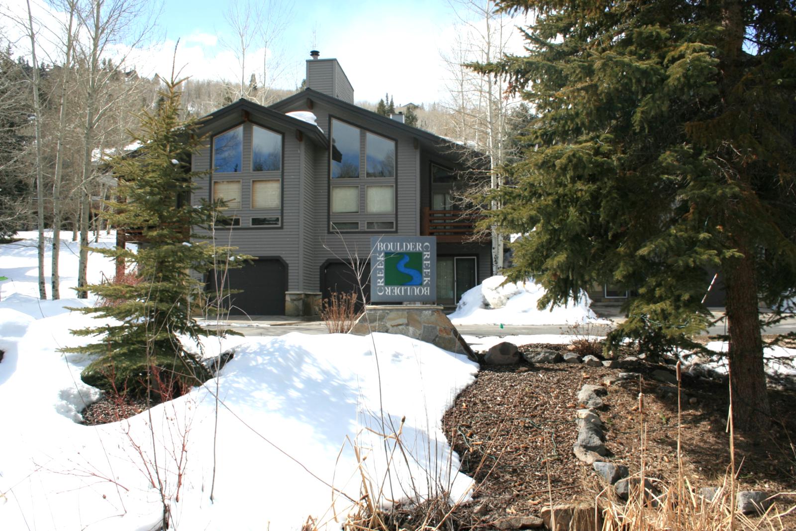 KBM Resort Rentals - Luxury Vacation Properties