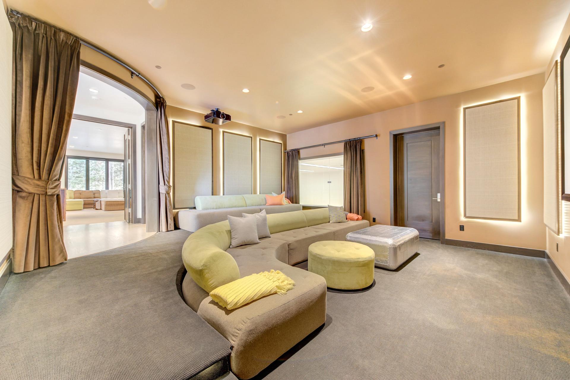 KBM Resort Rentals - Luxury Vacation Properties