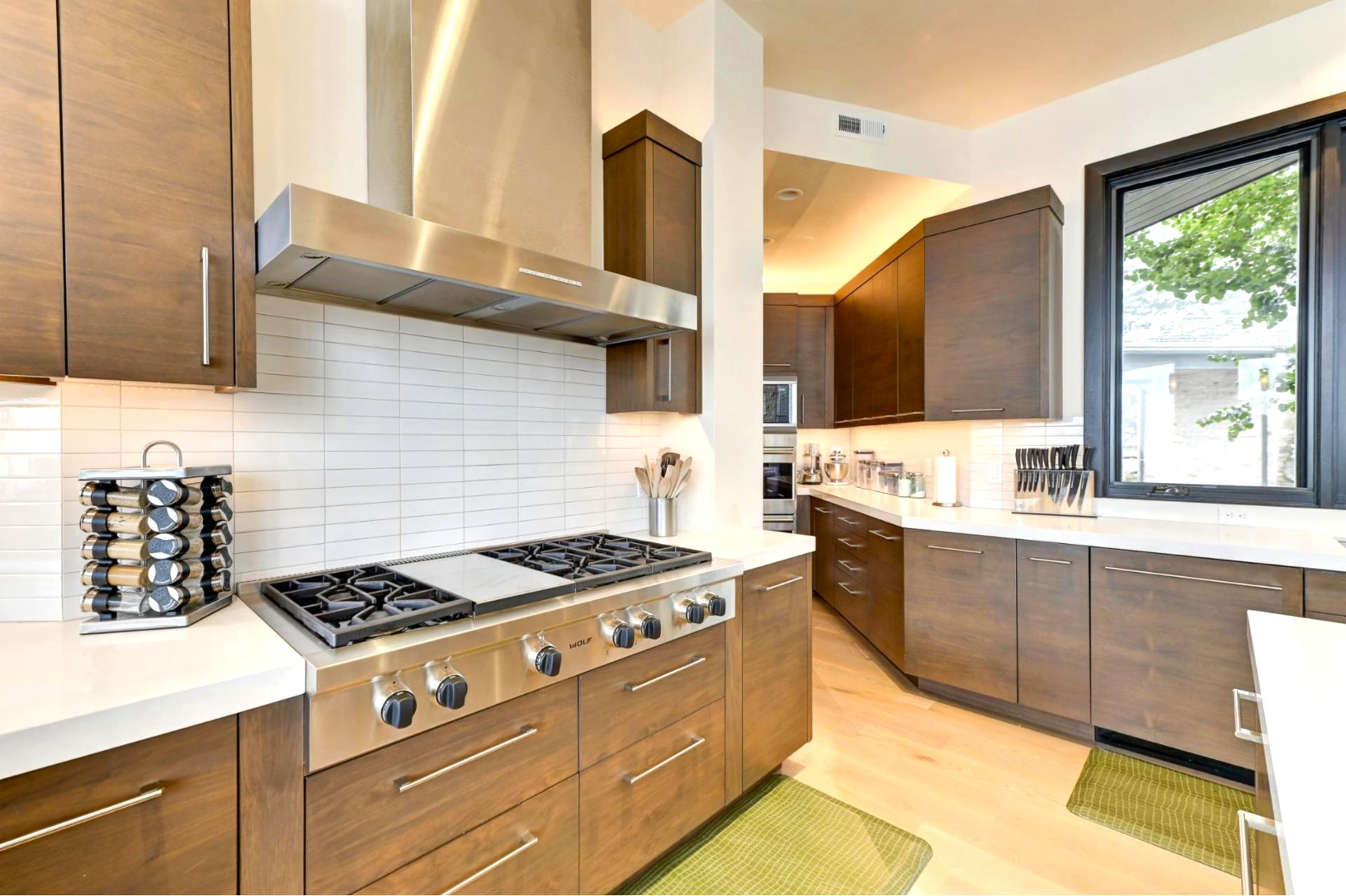 KBM Resort Rentals - Luxury Vacation Properties